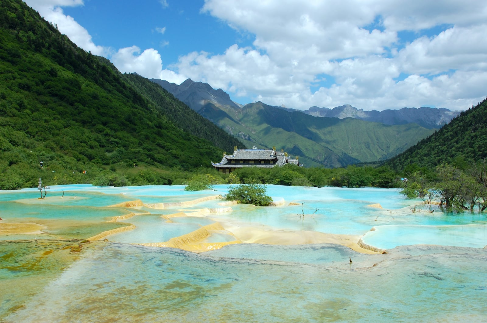 53 of the Most Colorful Landscapes in the World | Color Meanings