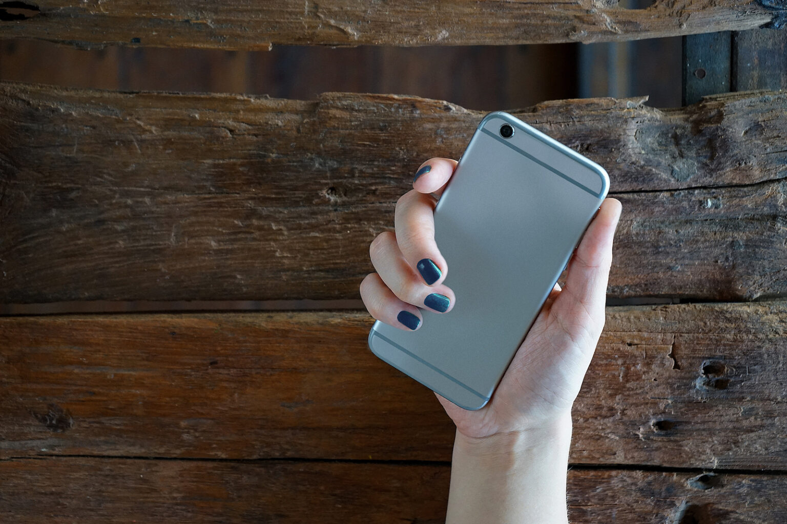 The Color of Your Phone Reveals a Lot About You | Color Meanings