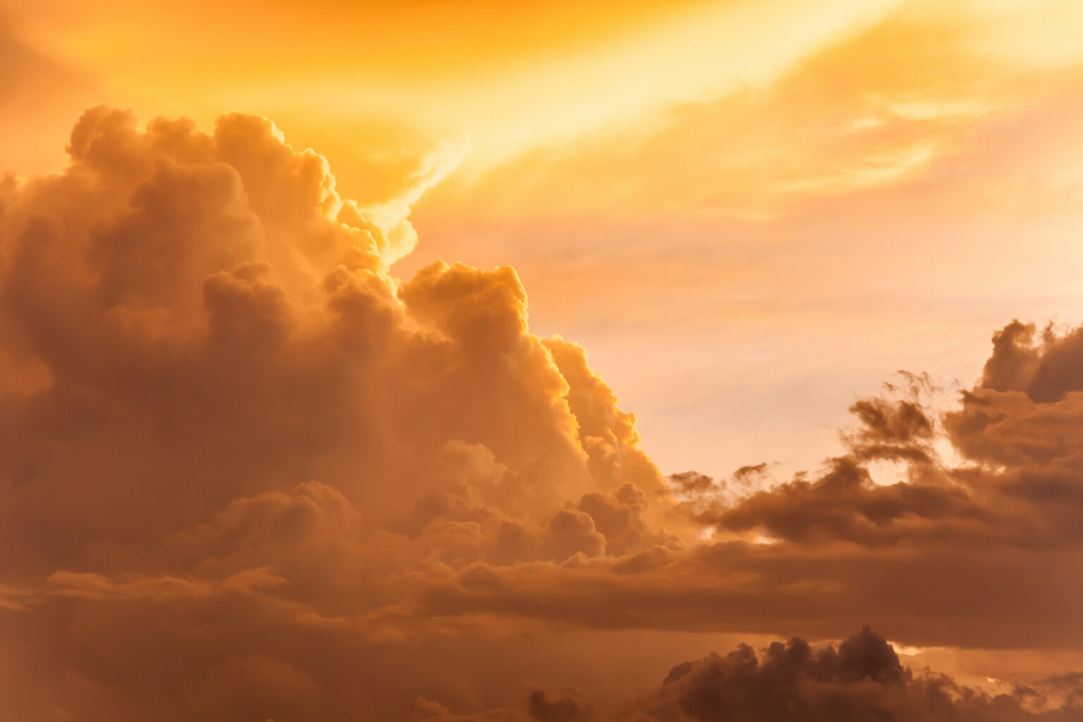 Why Is the Sky Yellow? The Science Behind Yellow Skies | Color Meanings