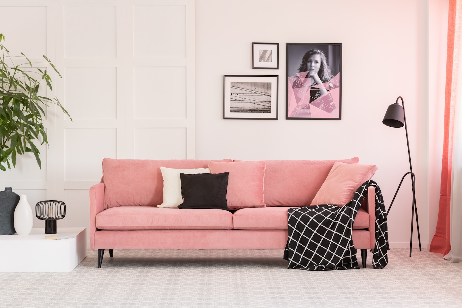 Peek Inside Stylish Interior Designs and Learn How to Use Color Like a ...