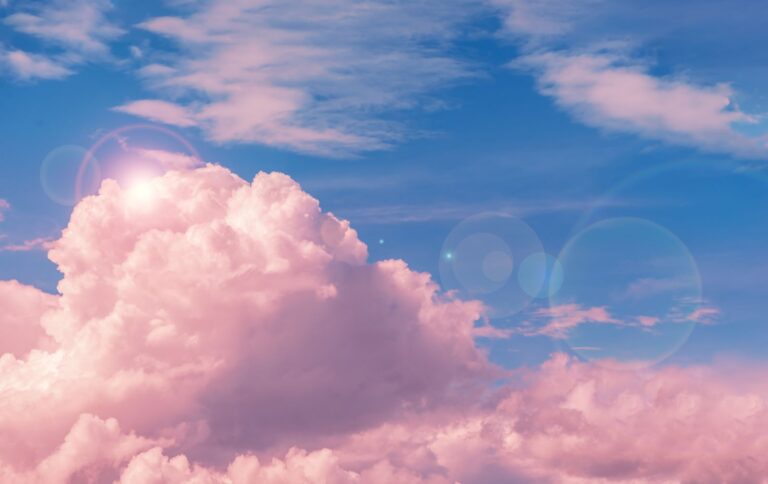 Why Clouds Turn Pink, Orange, Red, Purple, and Even Rainbow Colors ...