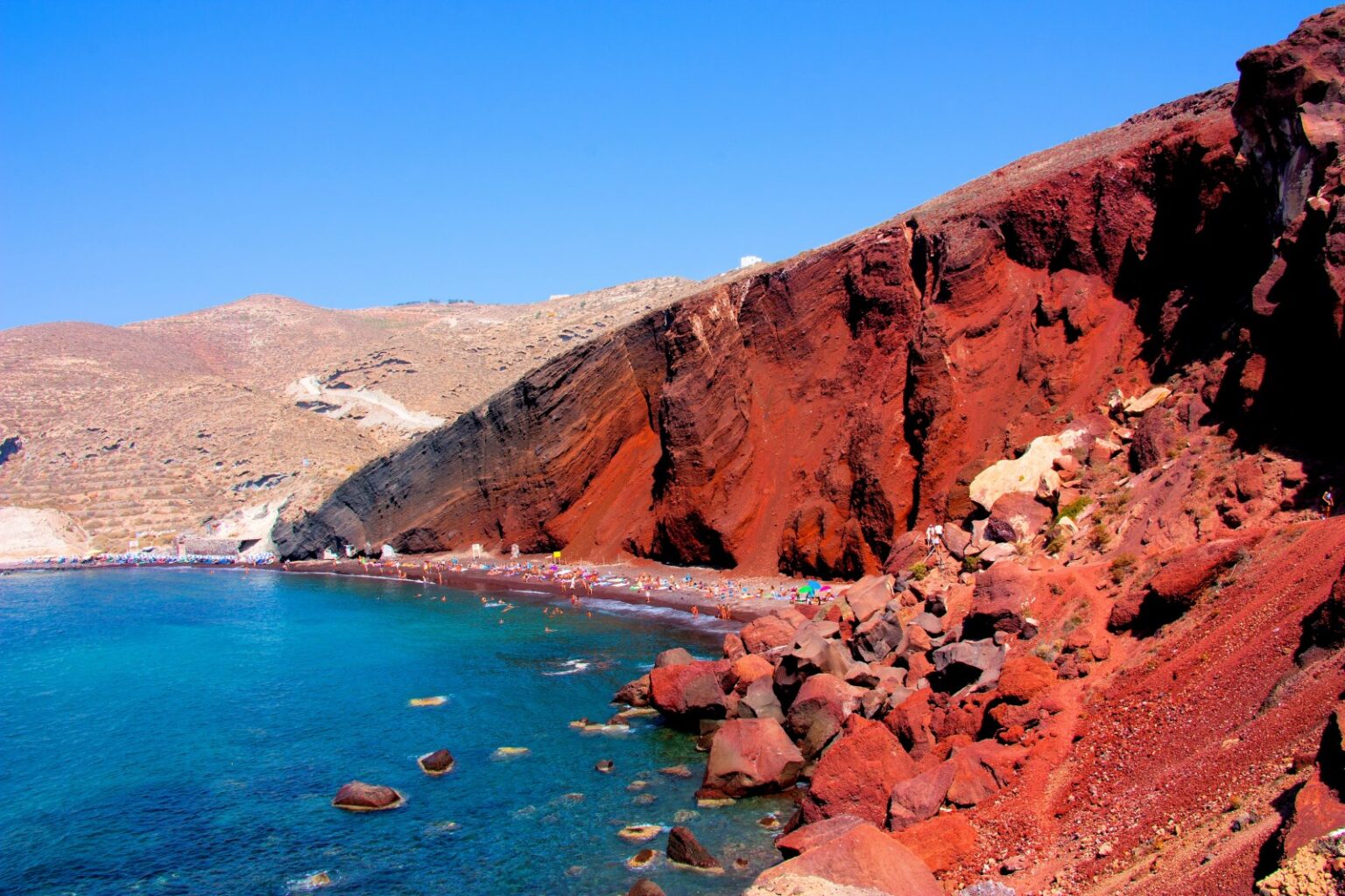 You Won’t Believe These Gorgeous Colors Were Found at the Beach | Color ...