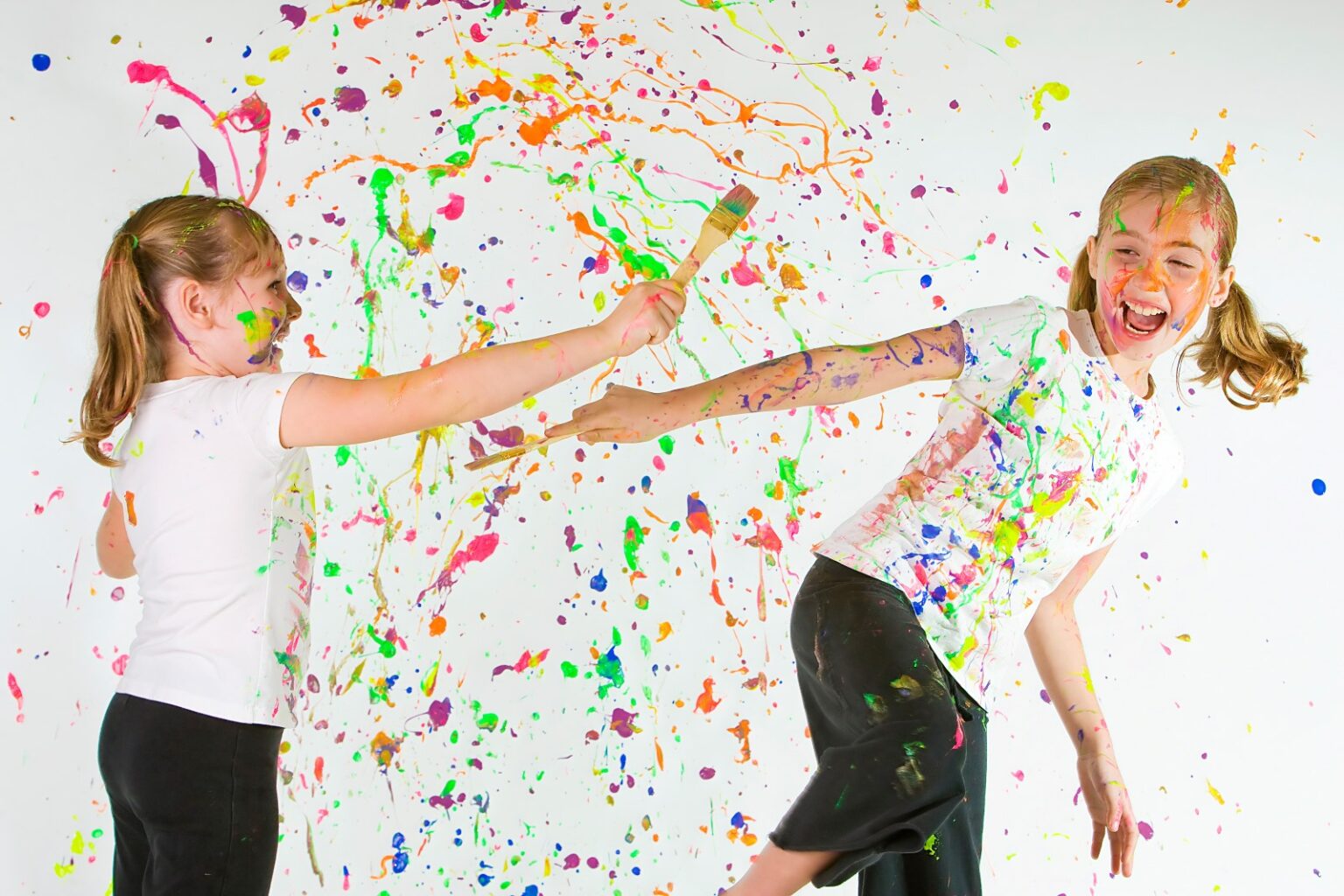 Throw an Unforgettable Color-Themed Party With These 13 Creative Ideas ...