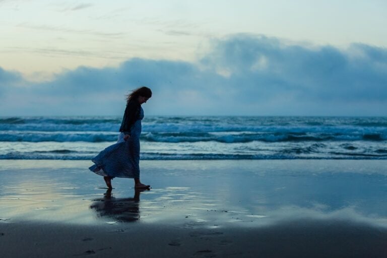 Is Blue Truly the Most Relaxing Color? Science Meets Everyday Life ...