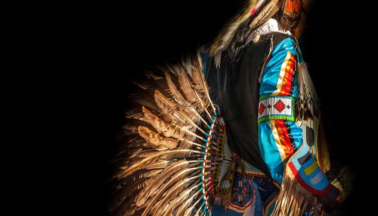 What Native American Tribe Had Blue And Turquoise As Main Colors what-native-american-tribe-had-blue-and-turquoise-as-main-colors